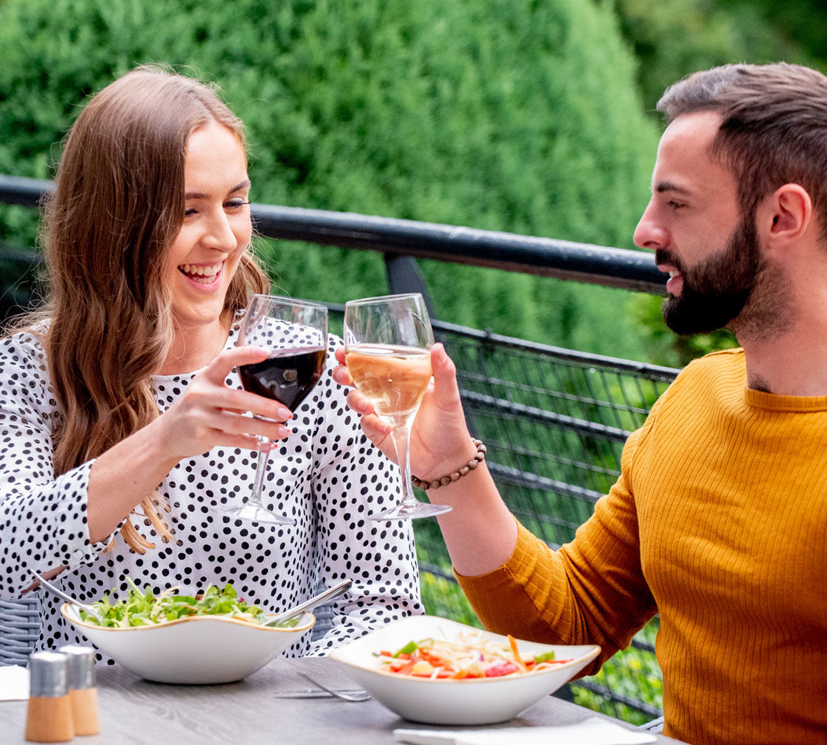 The Prom Bar Wexford | Pubs In Wexford | 4* Riverside Park Hotel