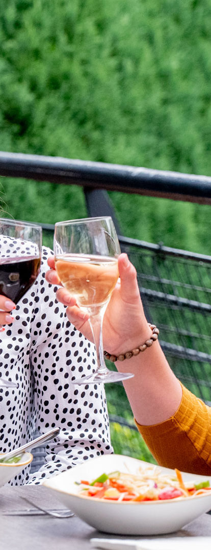 The Prom Bar Wexford | Pubs In Wexford | 4* Riverside Park Hotel