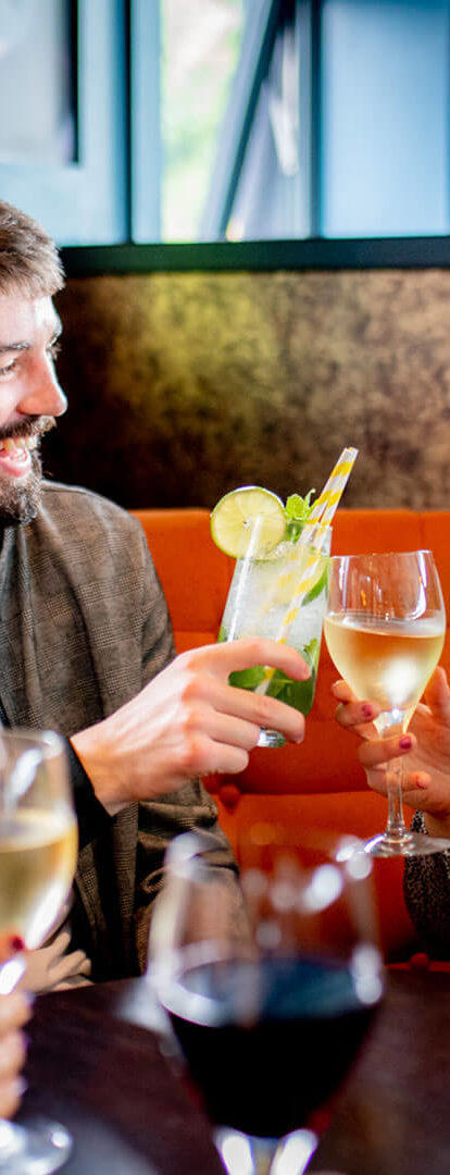 The Prom Bar Wexford | Pubs In Wexford | 4* Riverside Park Hotel