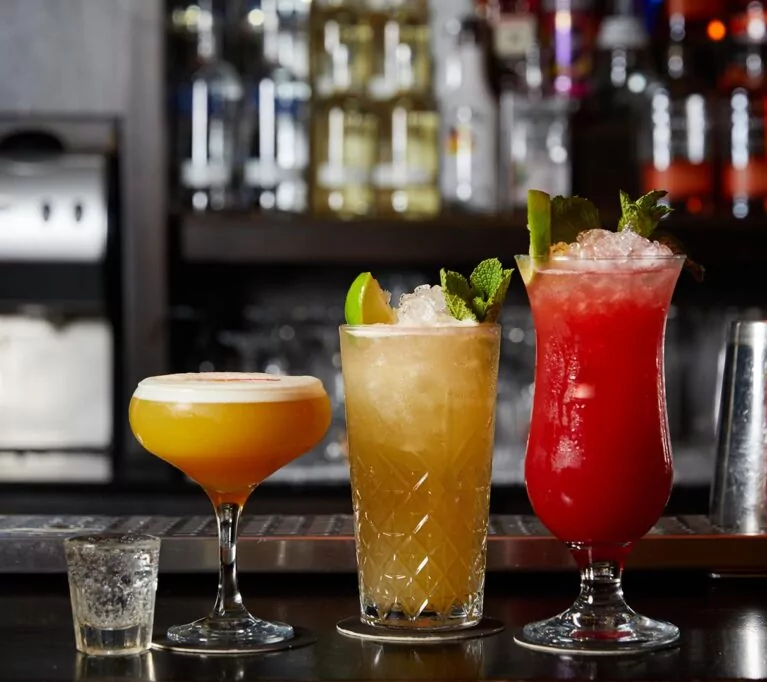 The Prom Bar Wexford | Pubs In Wexford | 4* Riverside Park Hotel