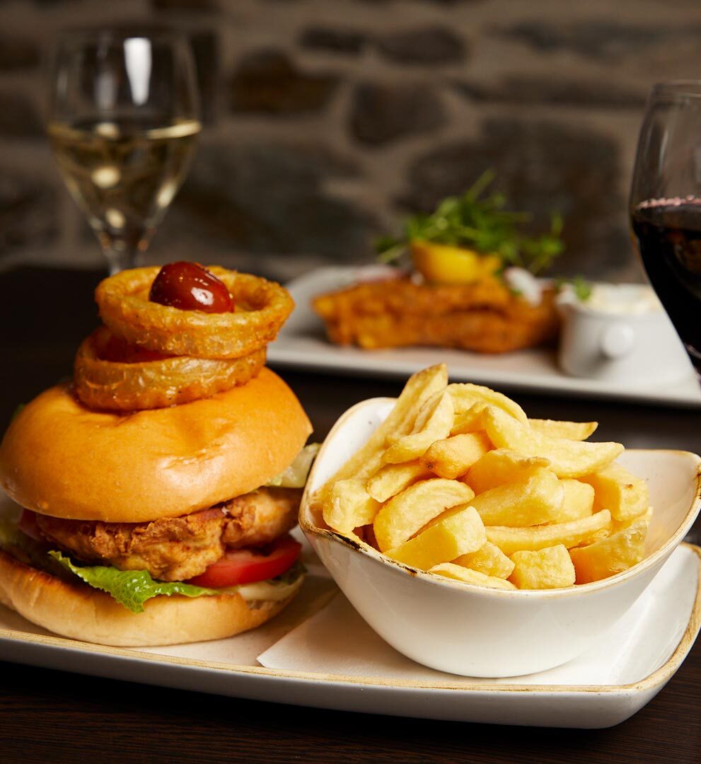 The Prom Bar Wexford | Pubs In Wexford | 4* Riverside Park Hotel