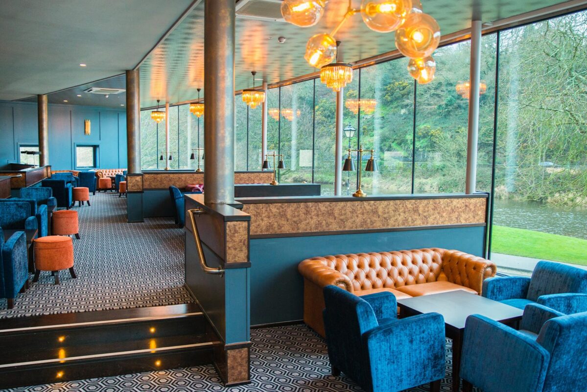 The Prom Bar Wexford | Pubs In Wexford | 4* Riverside Park Hotel