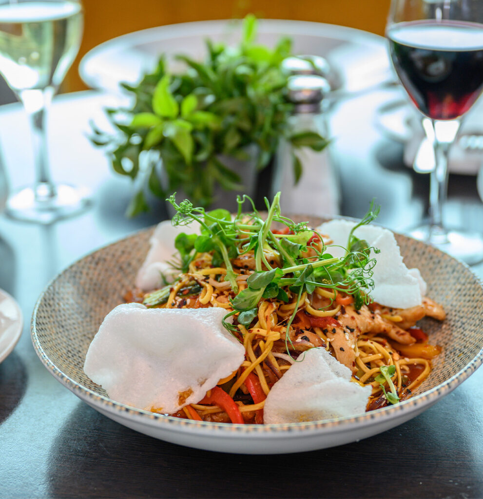 The Prom Bar Wexford | Pubs In Wexford | 4* Riverside Park Hotel